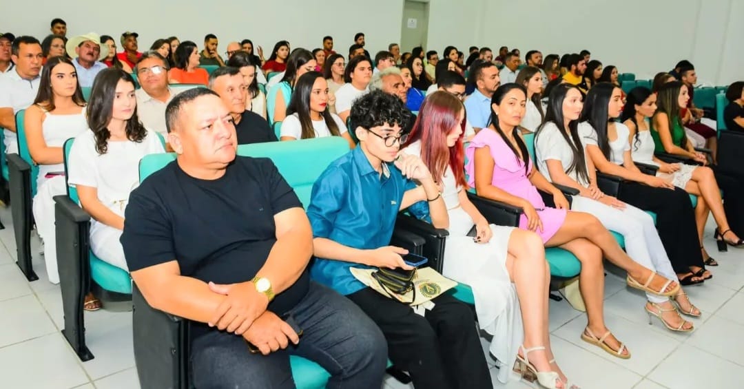 CECITEC/UECE realiza primeira cerimônia do jaleco com ingressantes de ...